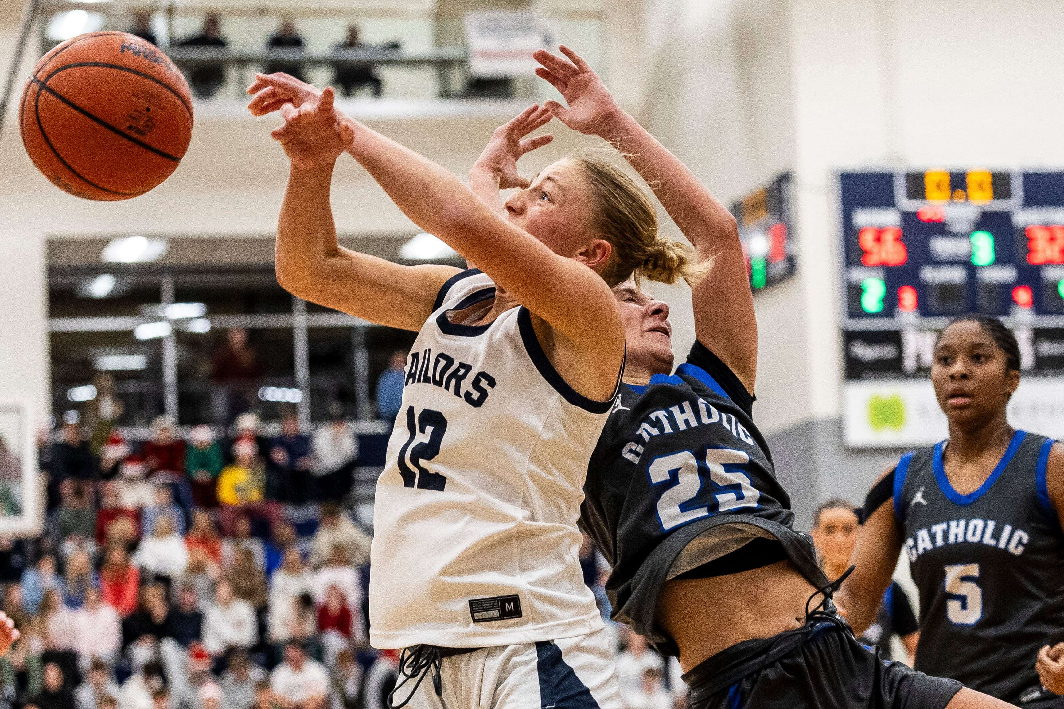 South Christian hosts GR Catholic Central for basketball doubleheader