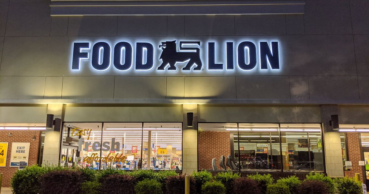 Activate your monthly Food Lion Shop & Earn offers