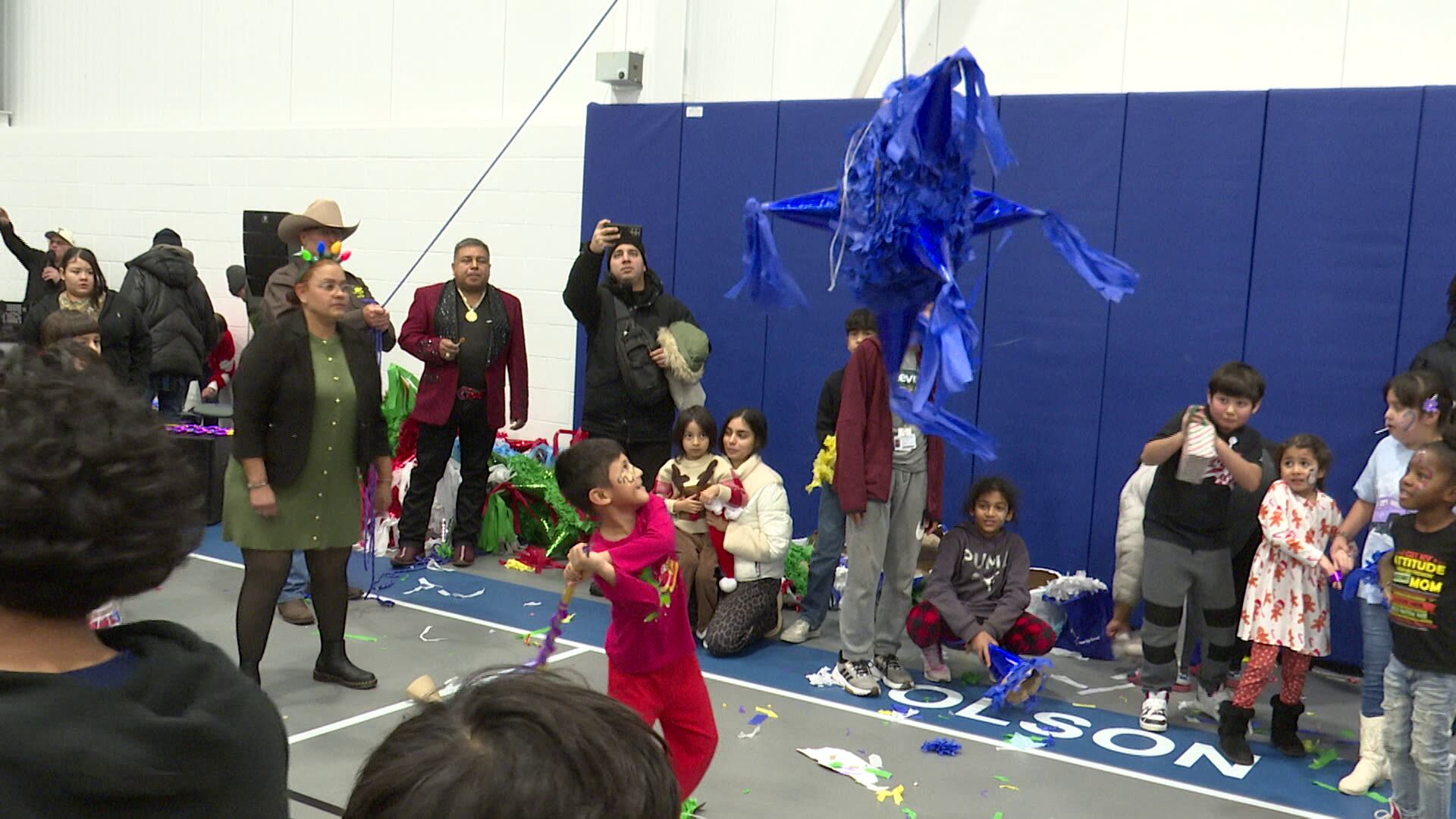 Hundreds celebrate Las Posadas at Elkhart’s Tolson Center