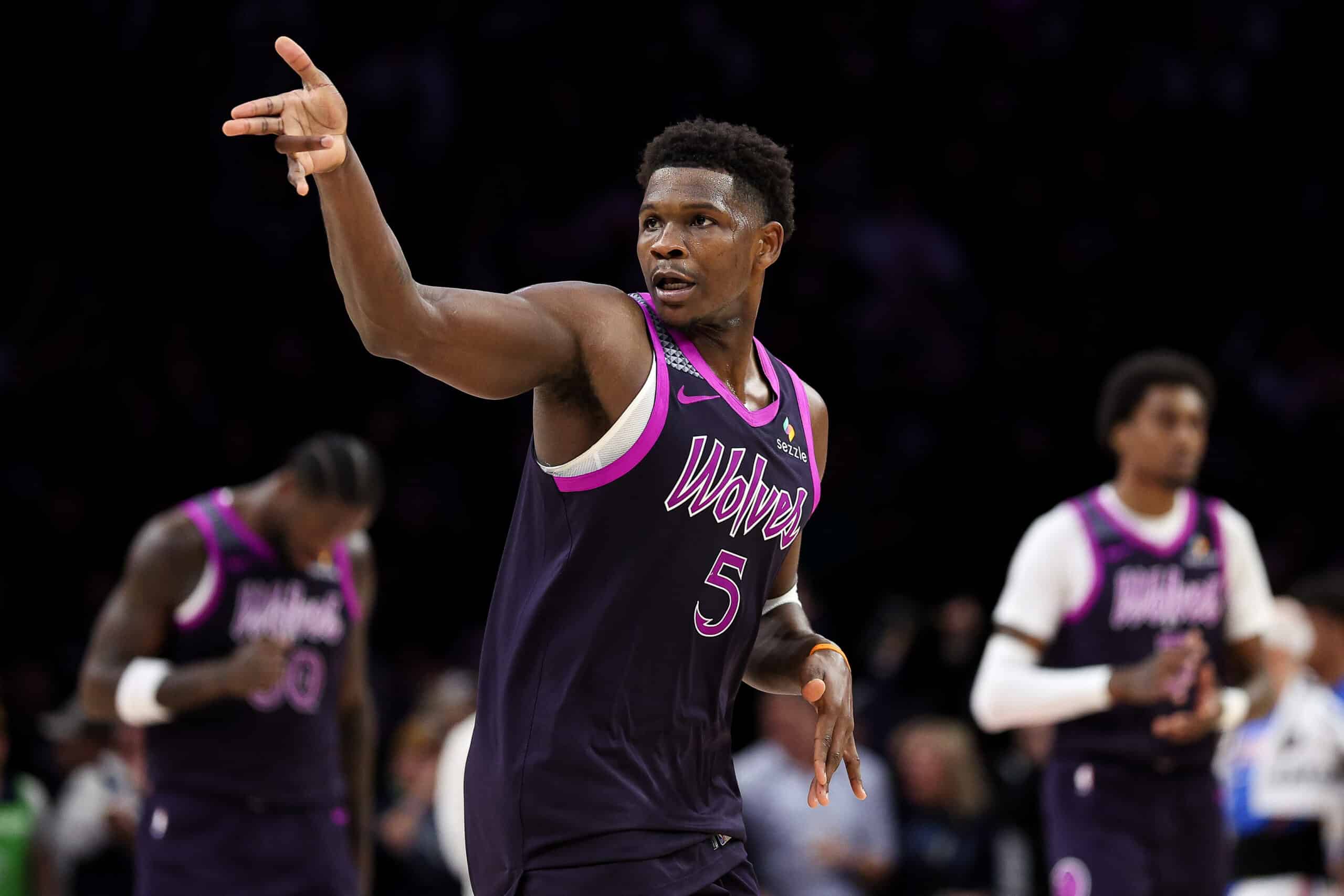 NBA: Timberwolves hold off Thunder as Anthony Edwards takes over