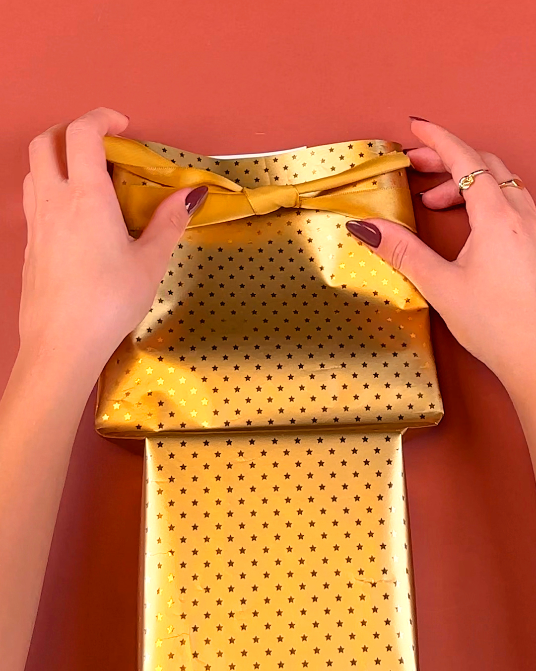 Next level gift wrapping made easy 🎁