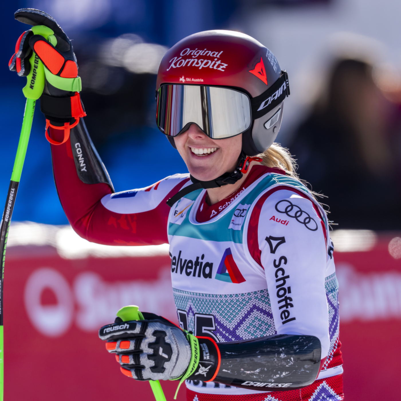 Hütter rast in Val d'Isere zu zehntem Weltcupsieg