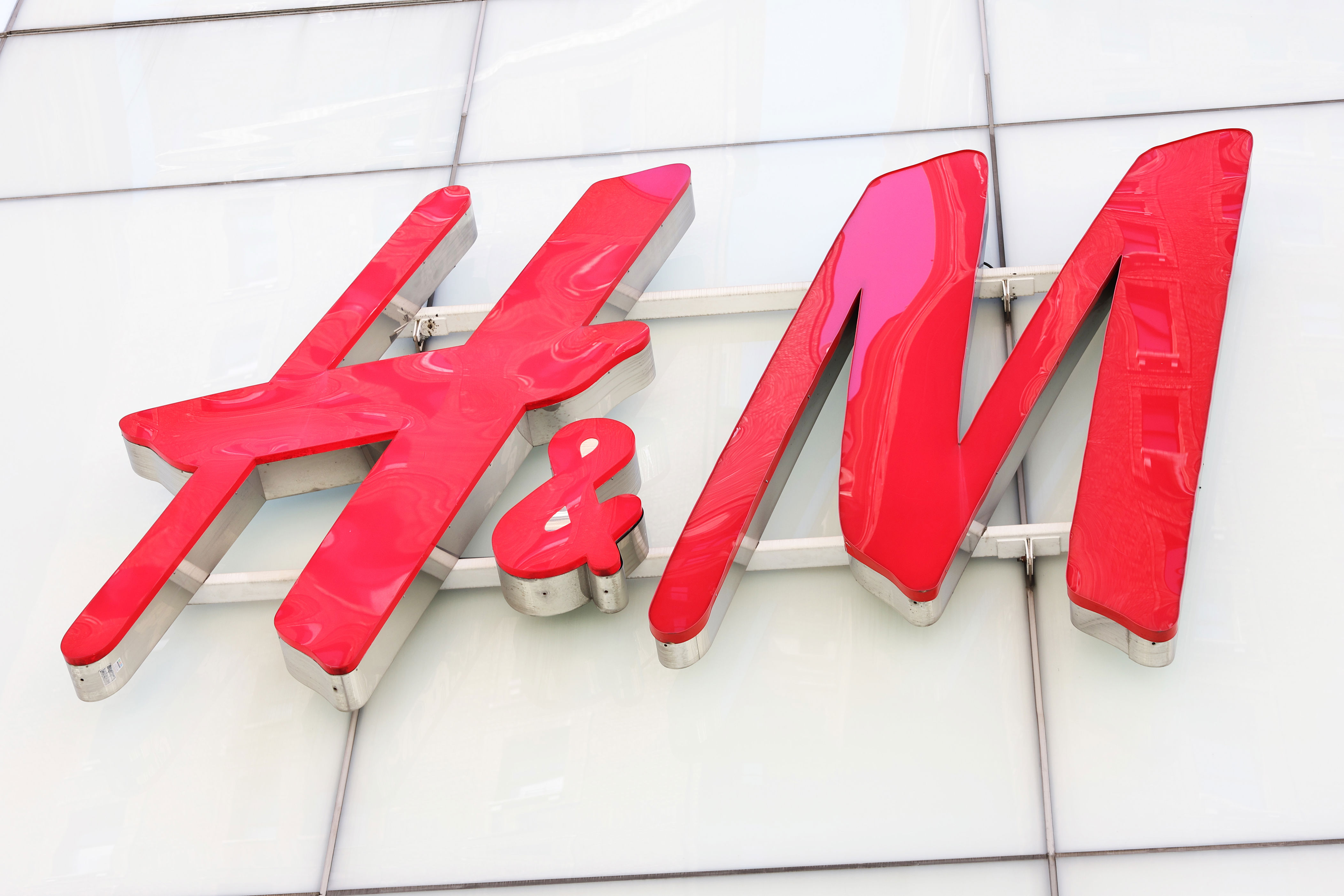 Will shopping brands like Zara and H&M be open on Christmas Day ...