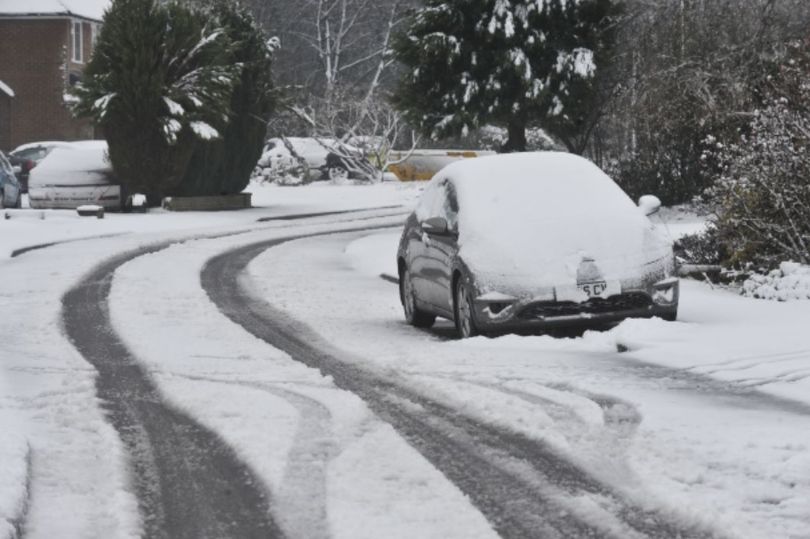 UK snow maps show 4 inch blizzard bringing -4C temperatures to Birmingham