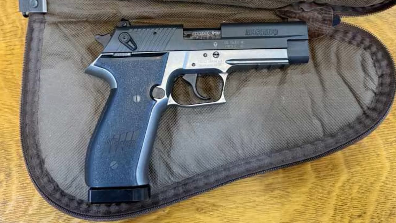 Guns that create more malfunctions than memories