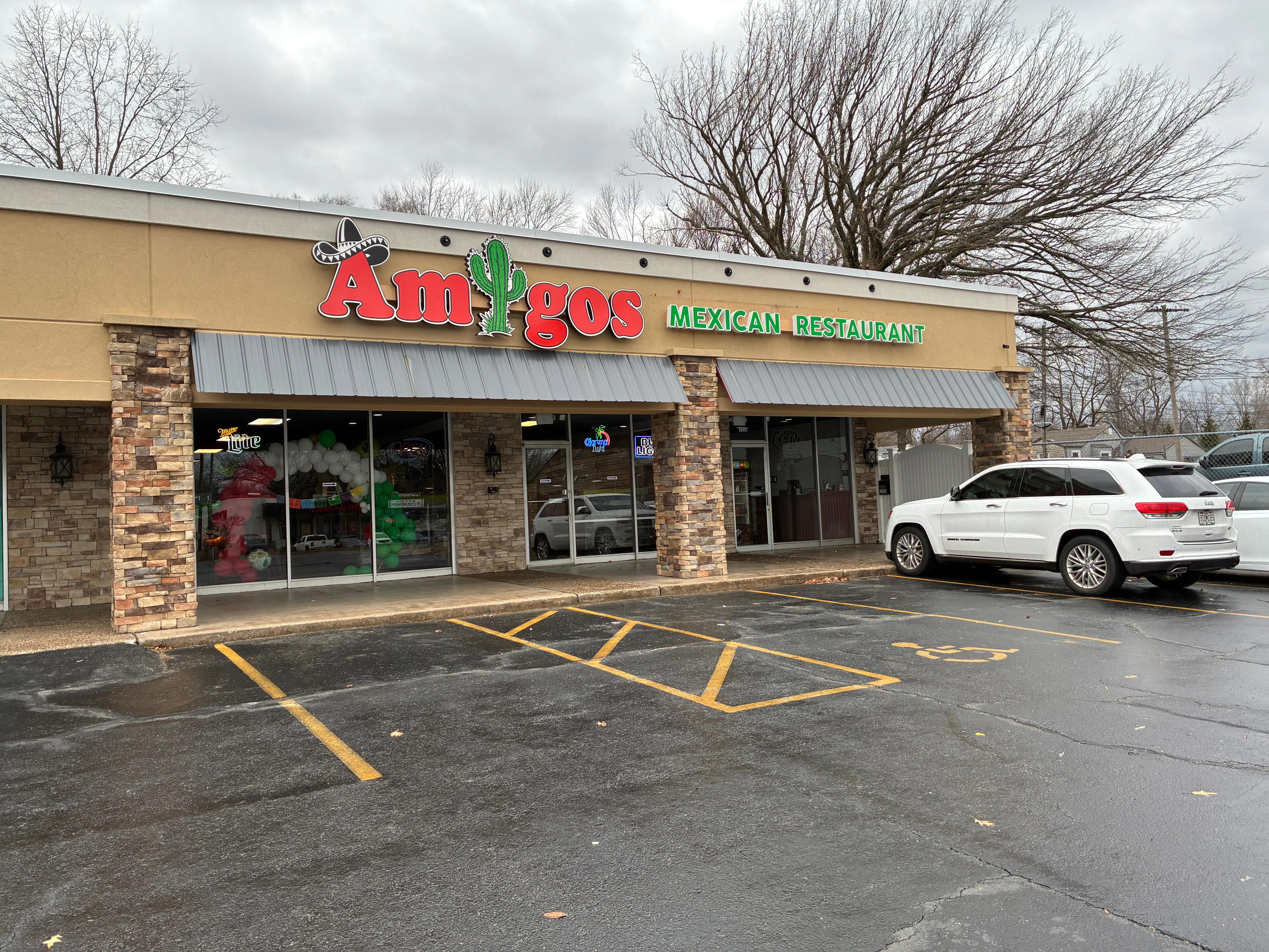 Springfield Mexican restaurant Amigos opens in new location
