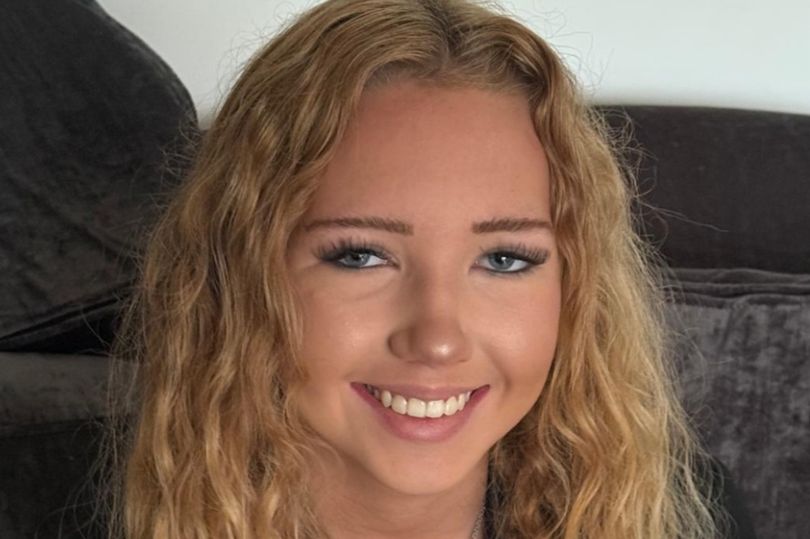 Tragedy as 'bright' girl, 16, dies after being found injured on train ...