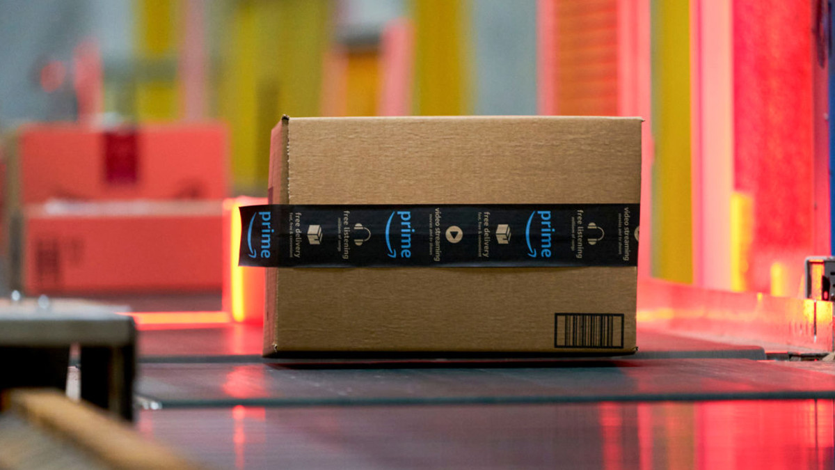 Amazon is selling a 'responsive' $420 Kindle Scribe for $280