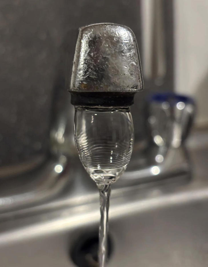 16 images so confusing they’ll make you think your eyes are lying to you