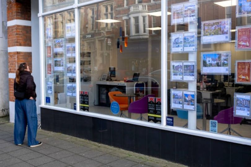 Mortgage rates set to plunge below 3% as lenders launch price war