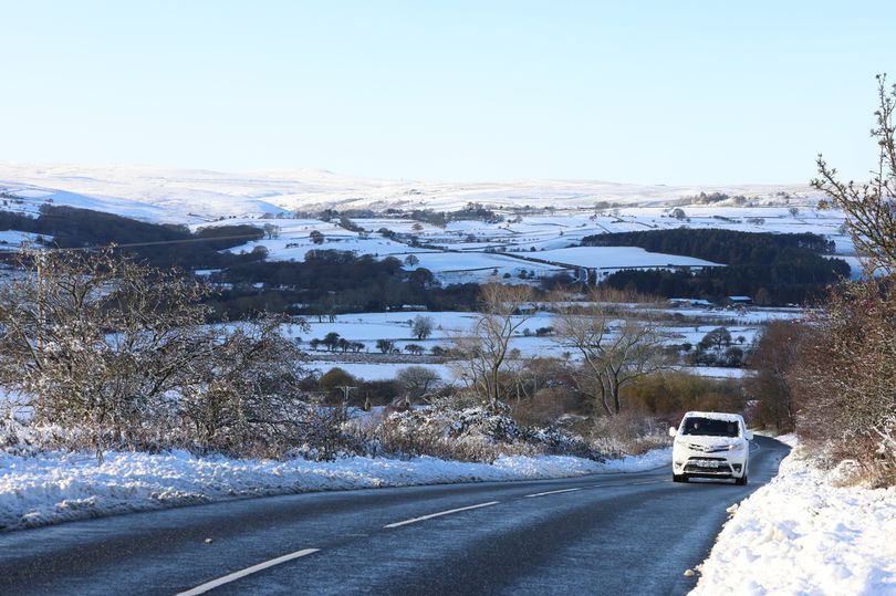 Met Office snow update with 'wintry hazards' warning issued for the new ...