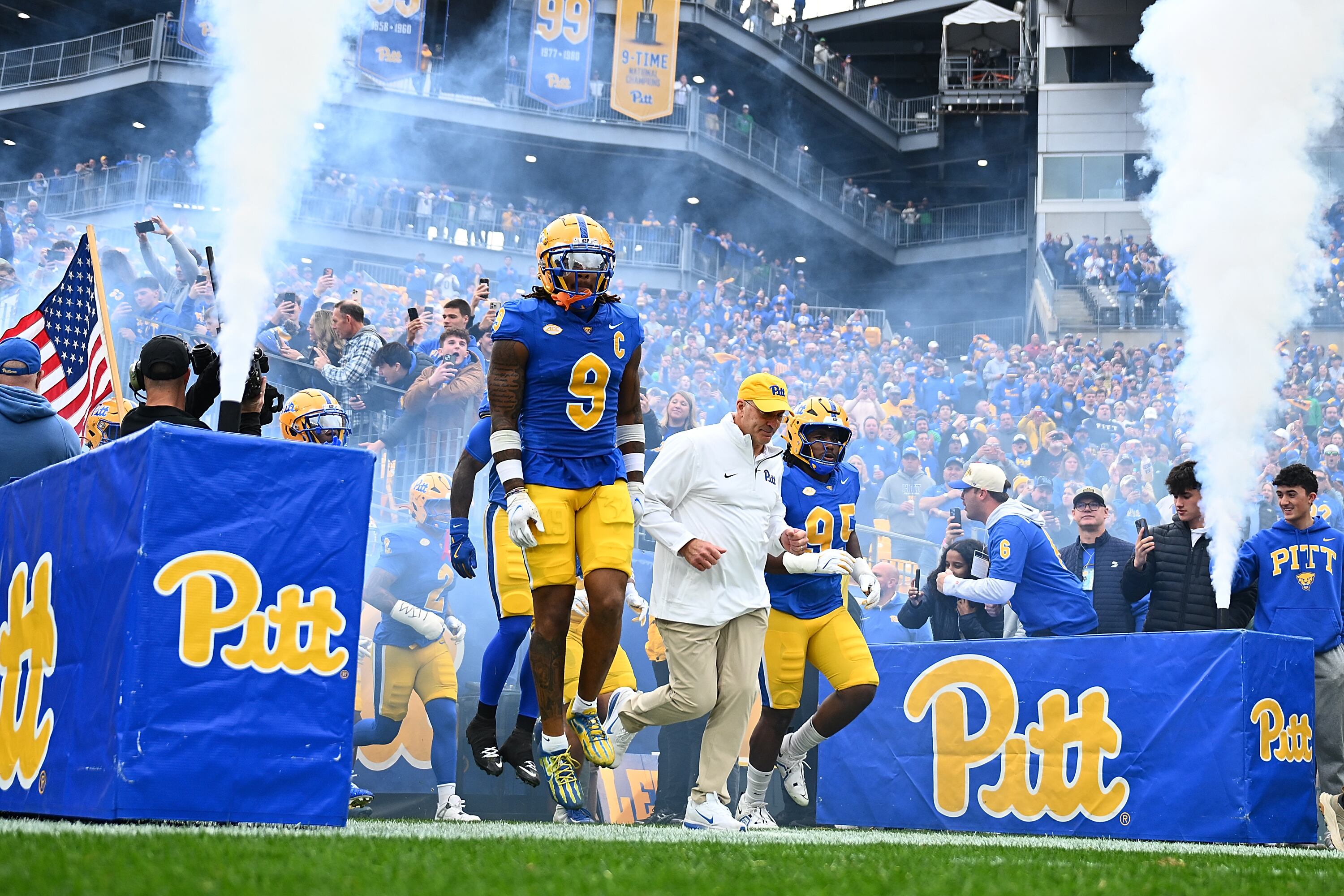 Pitt LB Kyle Louis declares for NFL draft