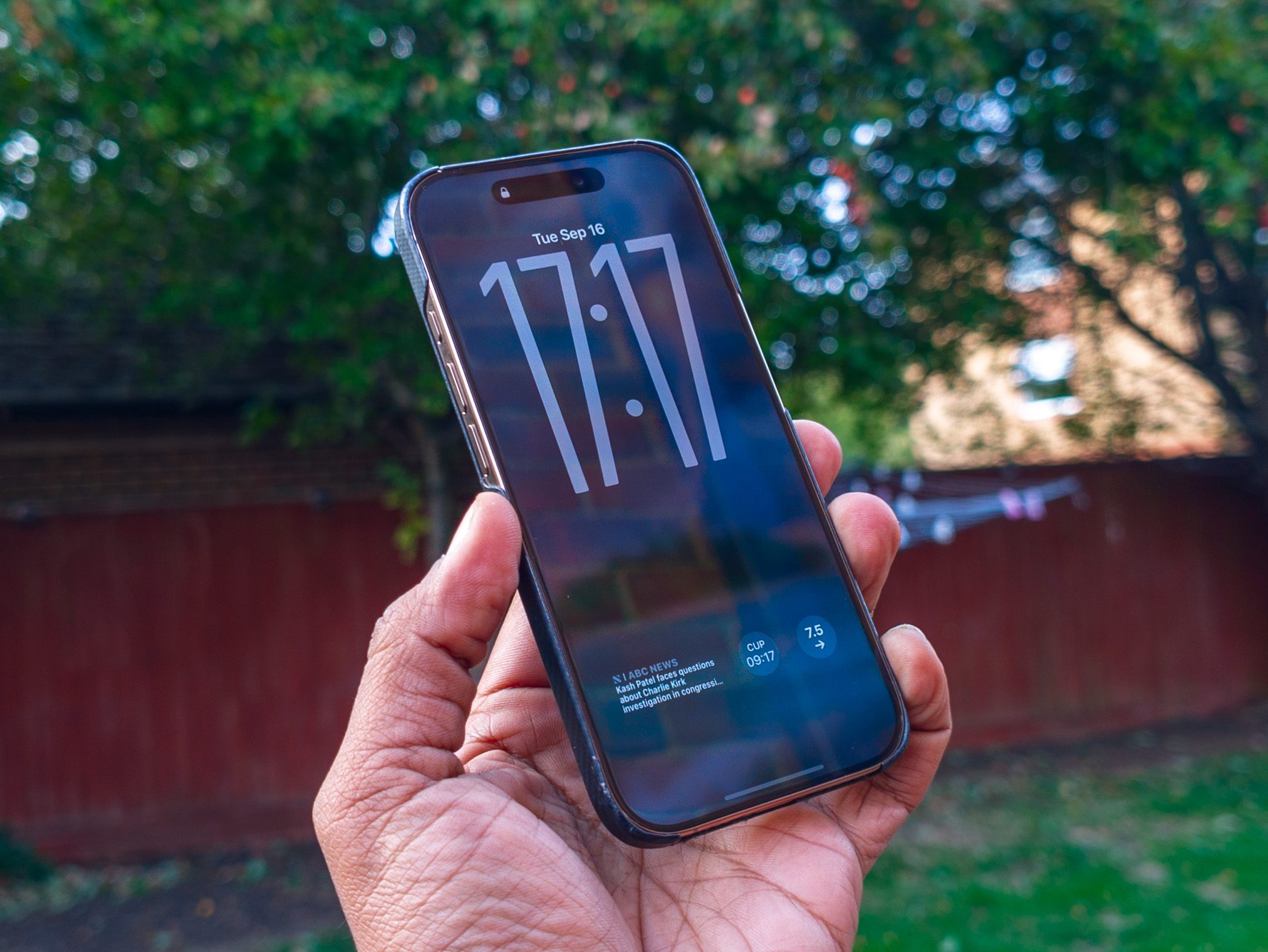 Moving from iPhone to Android is about to get much easier