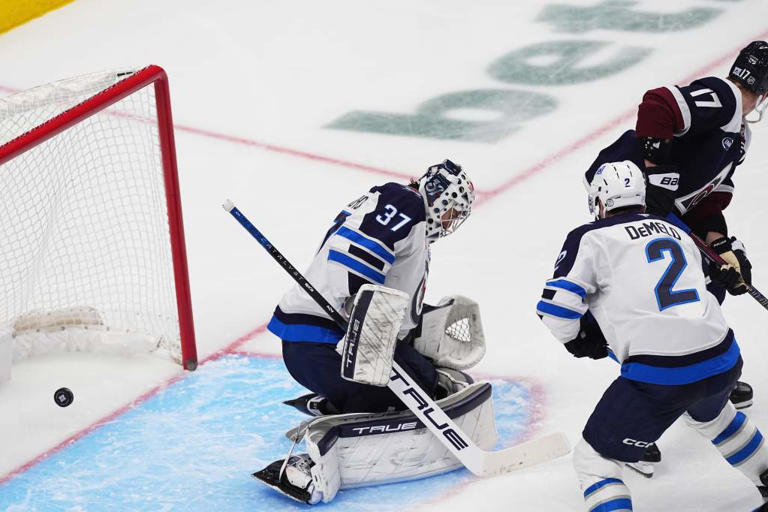Winnipeg Jets fall 3-2 in Colorado for third straight loss