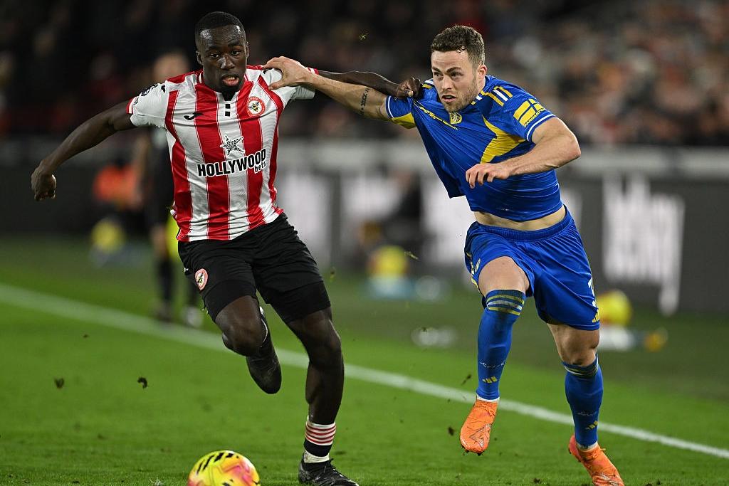 Leeds United v Crystal Palace: Adaptable Gabriel Gudmundsson on ...