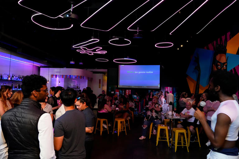 Bars and nightclubs perfect for dancing the night away in Cincinnati