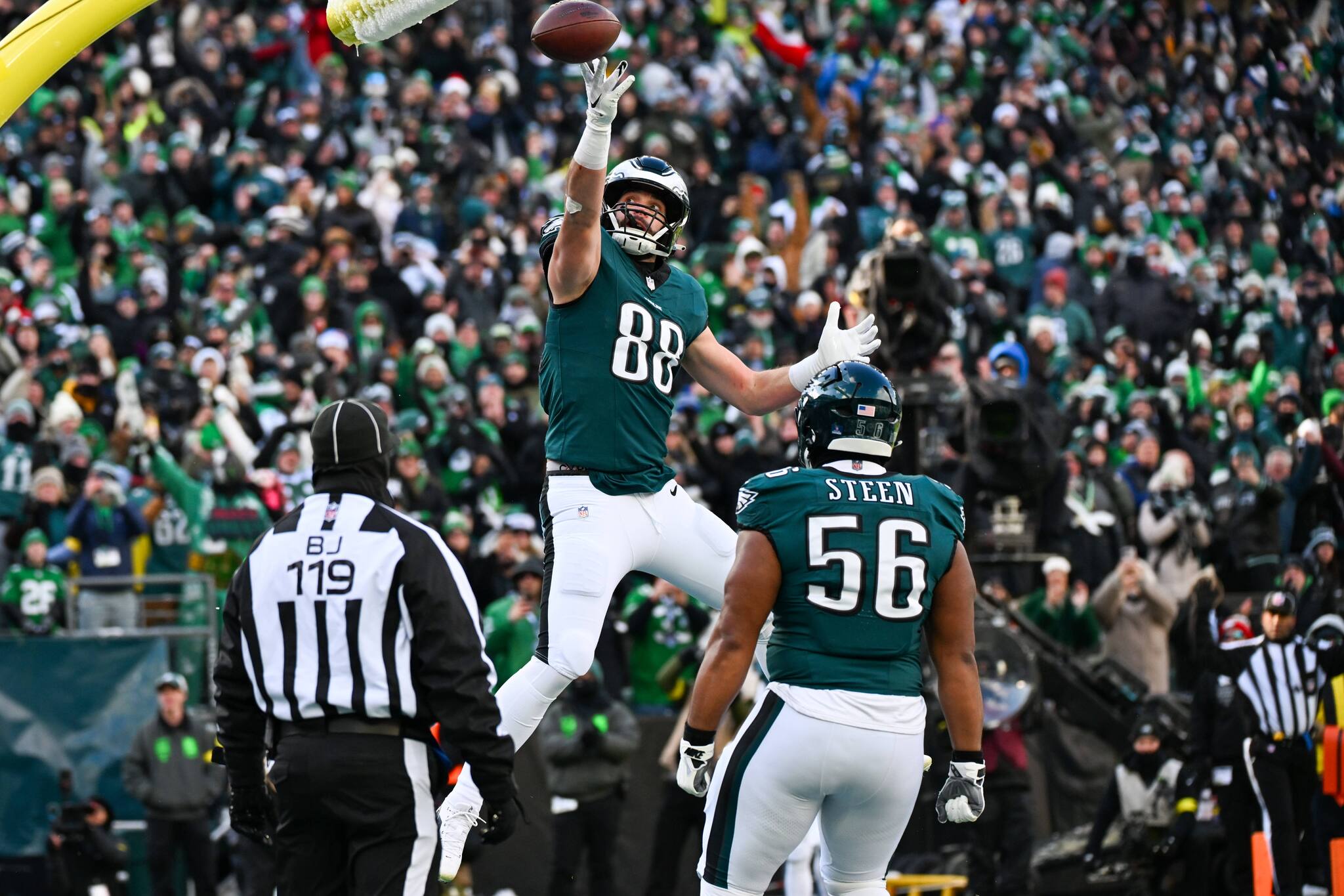 NFL in Deutschland 2025/26: Diese Spiele laufen live in Woche 16