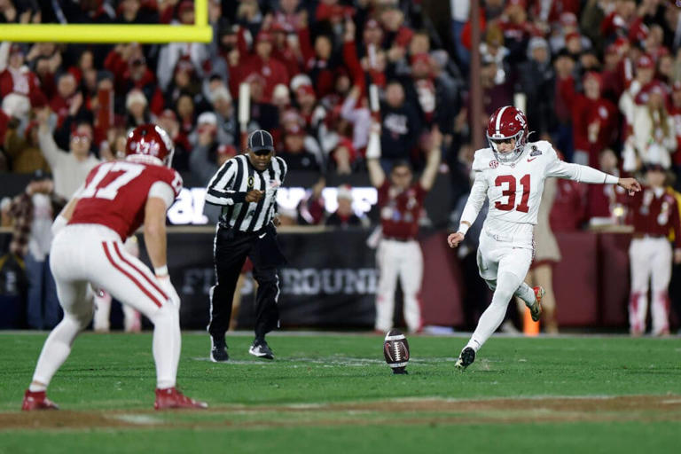 Photo gallery: Alabama beats Oklahoma 34-24 in CFP first round