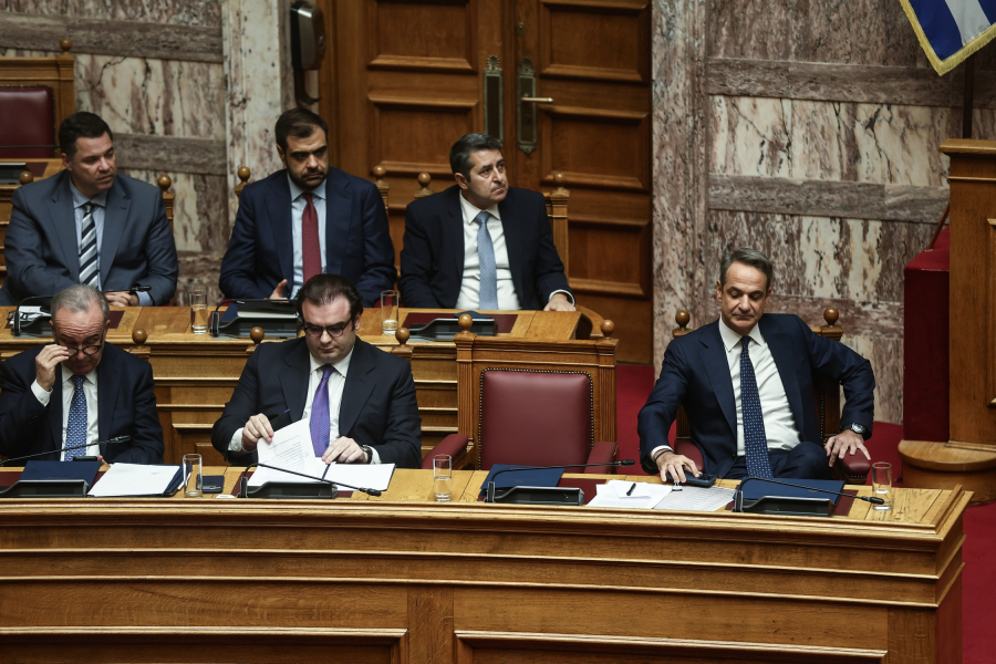 Δημοσκοπήσεις: Ένας… Πιερρακάκης δεν φέρνει την άνοιξη για τη ΝΔ
