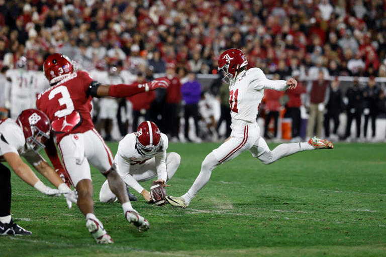 Photo gallery: Alabama beats Oklahoma 34-24 in CFP first round