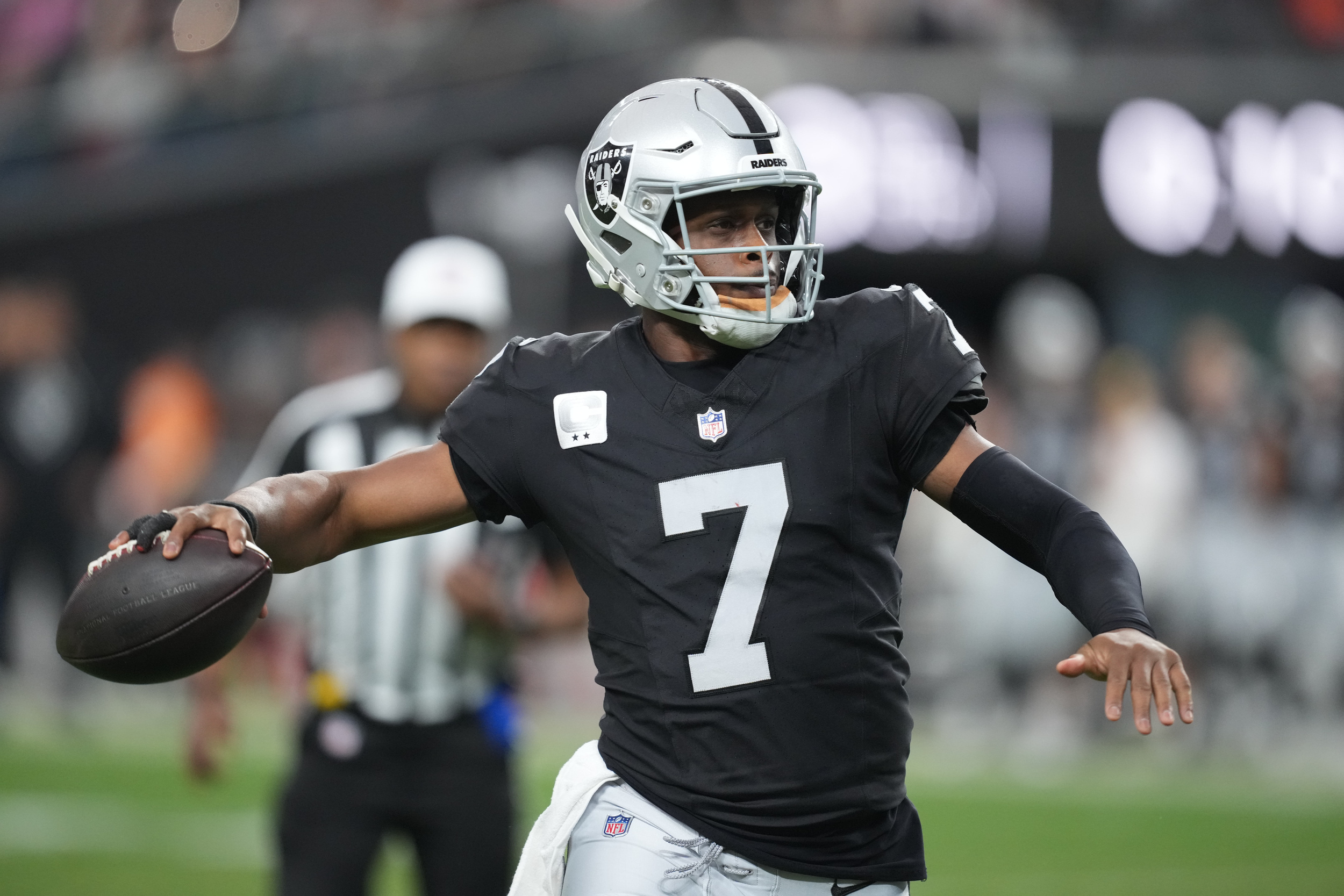 Las Vegas Raiders' Geno Smith expected to start for rest of season ...