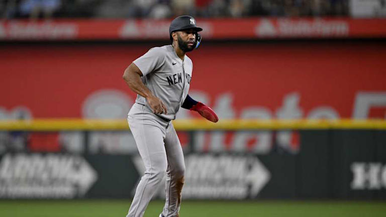 Yankees testing Amed Rosario at new position