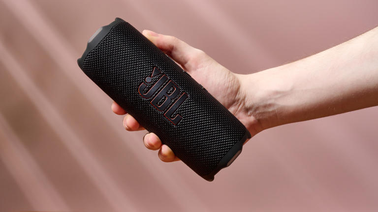 JBL Flip 7 vs JBL Grip: Which portable Bluetooth speaker comes out on top?