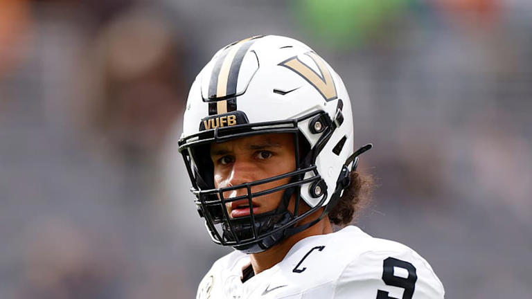 2026 NFL mock draft: Cardinals make big move; AJ Brown headlines late ...