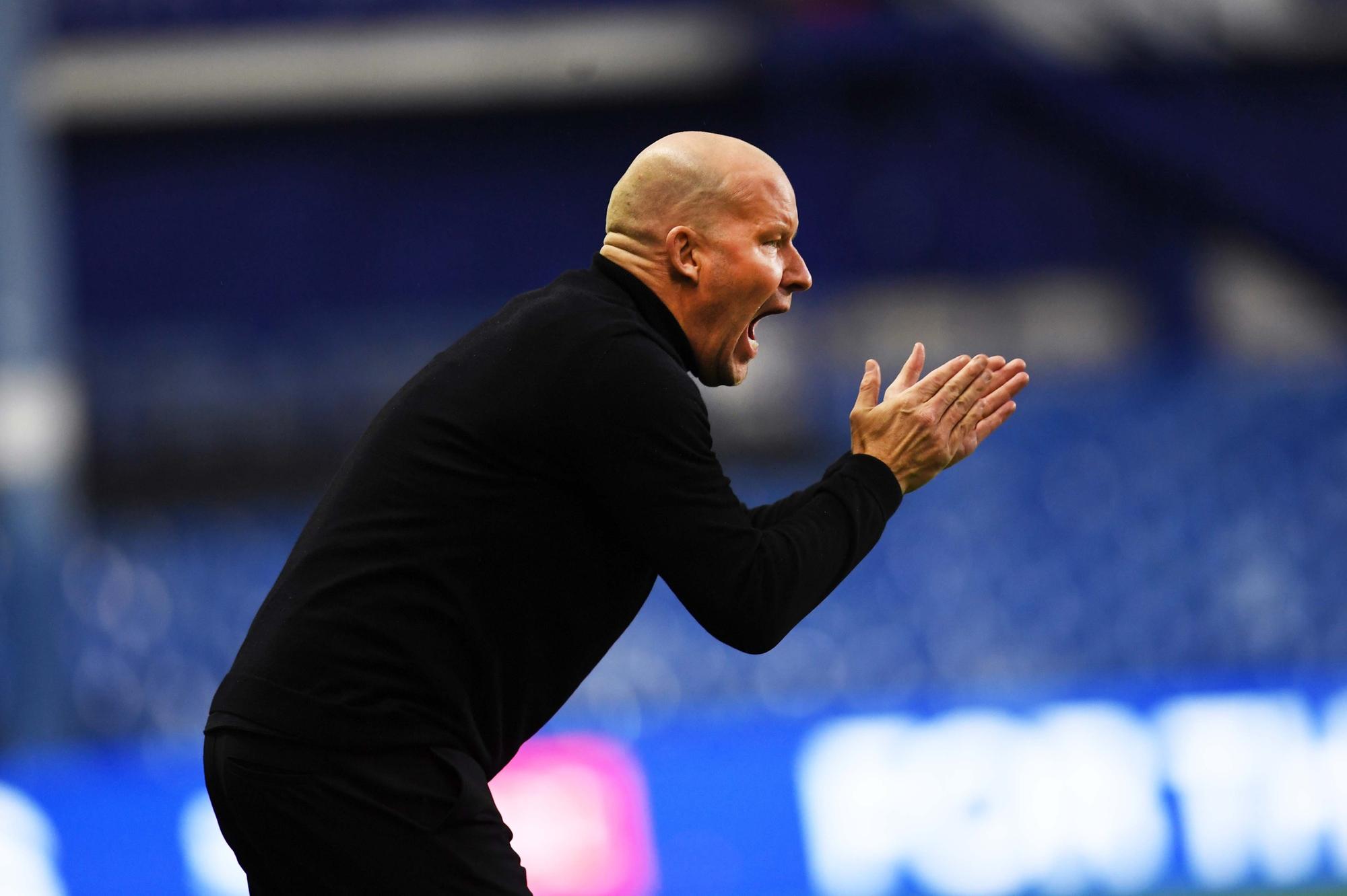 Depleted Sheffield Wednesday XI revealed as struggling Owls host Hull City