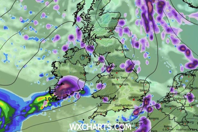 Ireland snow forecast as Met Eireann confirms sub-zero blitz to strike ...