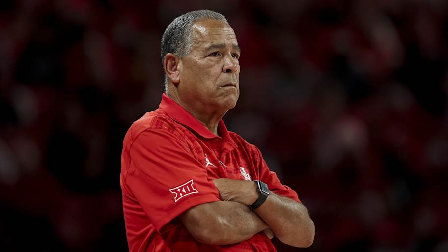 Kelvin Sampson breaks down what truly separates Arkansas’ star guard