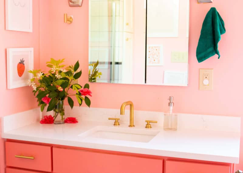 I put a salad spinner in my bathroom, and it was brilliant