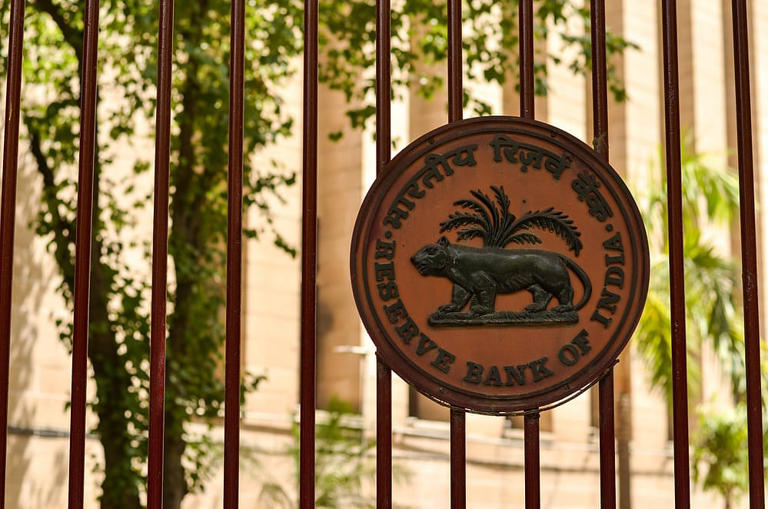 RBI central board gives nod to risk-based deposit insurance system