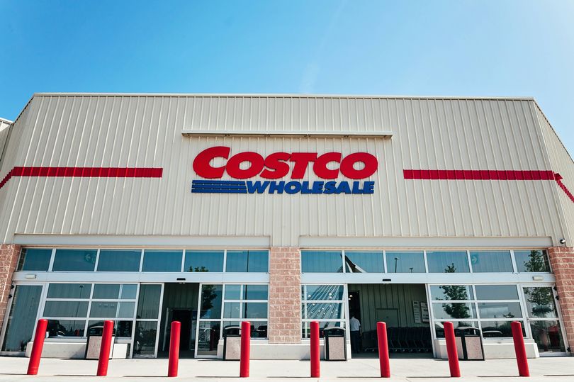 How much does Costco's CEO make? Inside the salary of one of the US ...