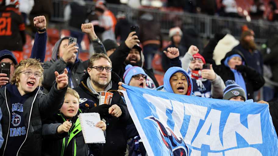 Titans featured in Nate Bargatze, Mandy Moore movie trailer