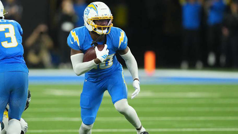 Dallas Cowboys vs Los Angeles Chargers Week 16 expert pick roundup