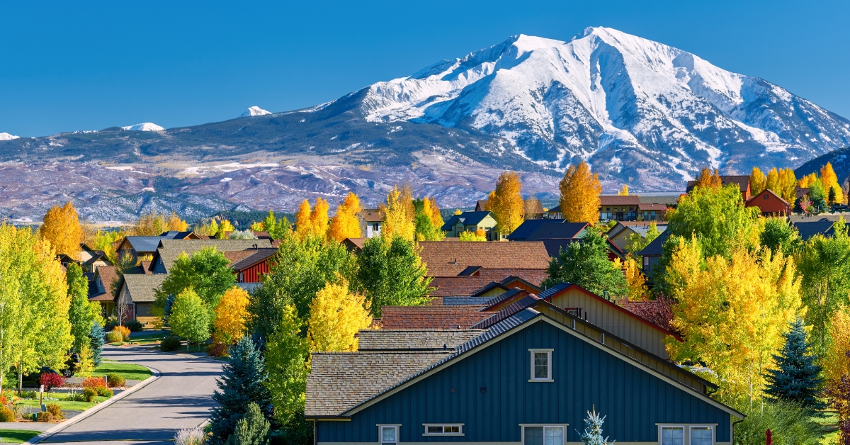 10 sunny cities for retirees that are better than Florida