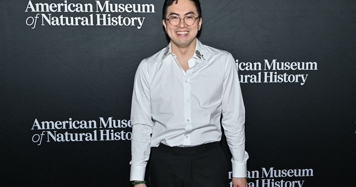 Bowen Yang to depart SNL mid-season, last episode with buddy Ariana Grande