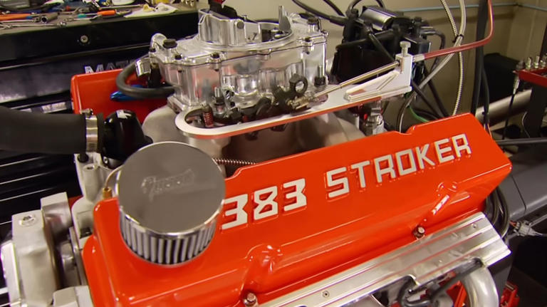 Small block Chevy 383 vs. big block Mopar 383: How the V8 engines compare
