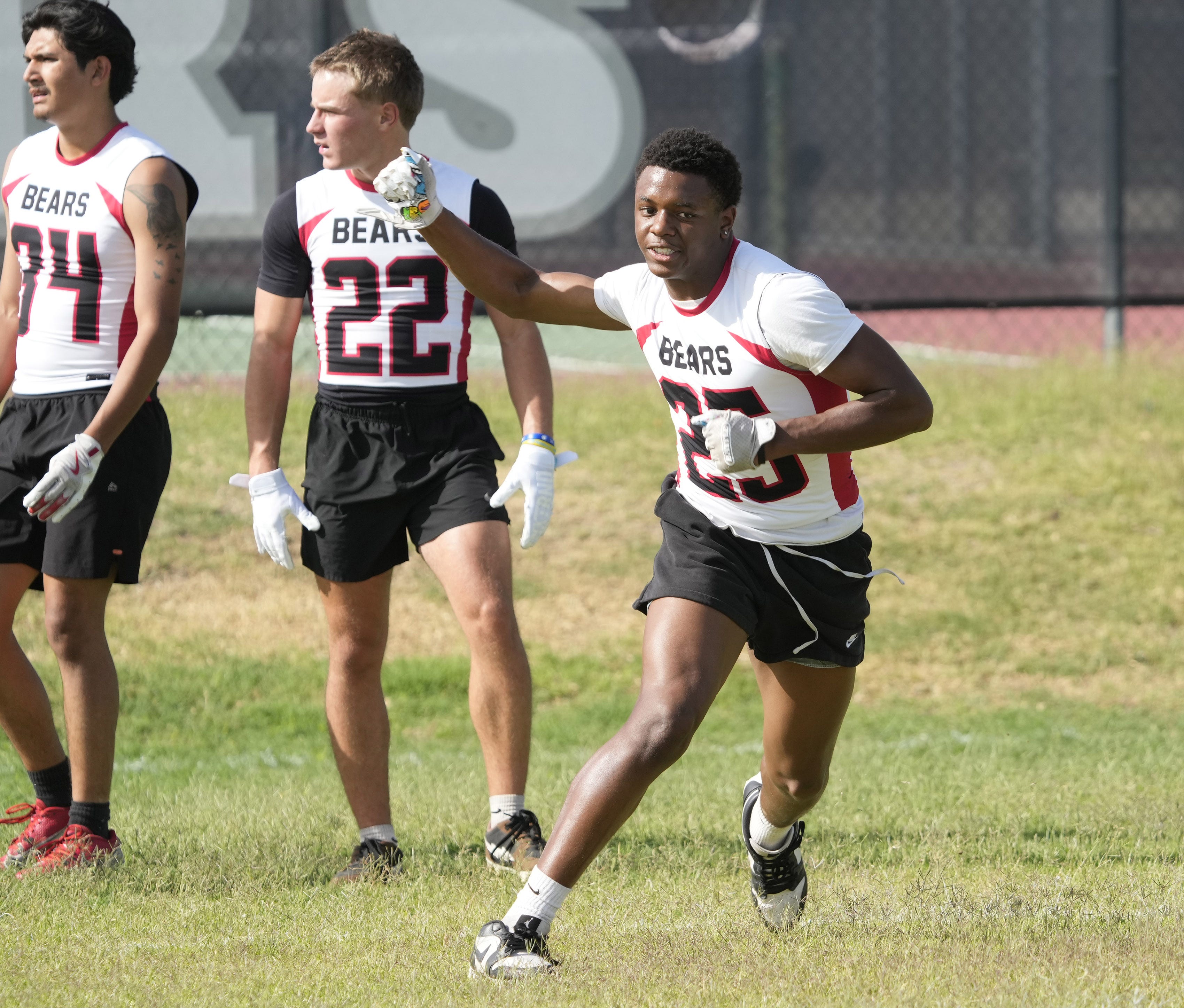 Vote for The Republic's 2025 top 10 high school running backs