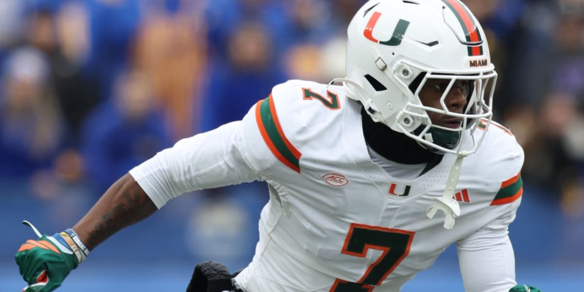 Zechariah Poyser injury update: Miami DB goes straight to locker room ...