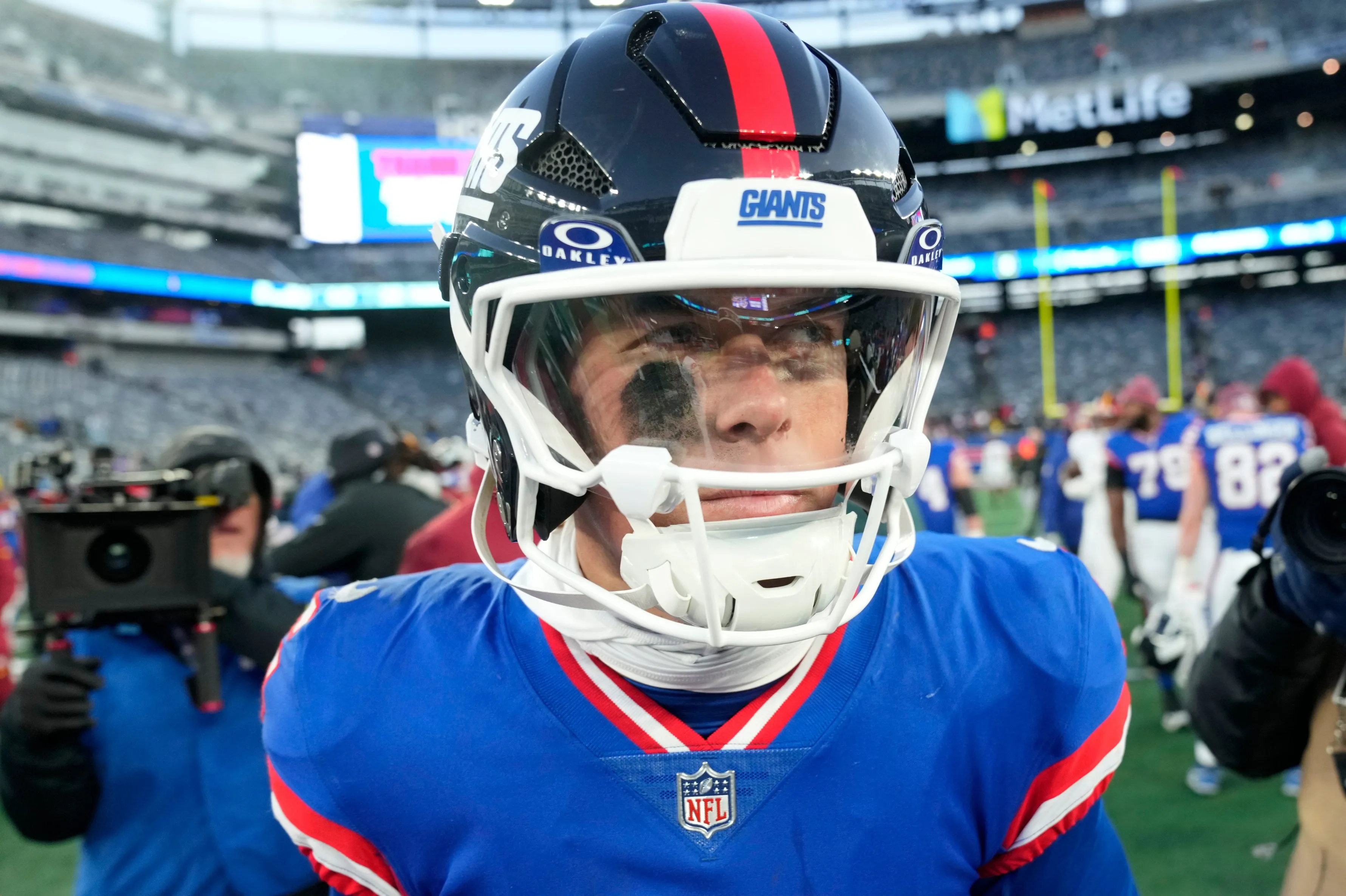 Giants face QB quandary as Jaxson Dart’s health raises questions