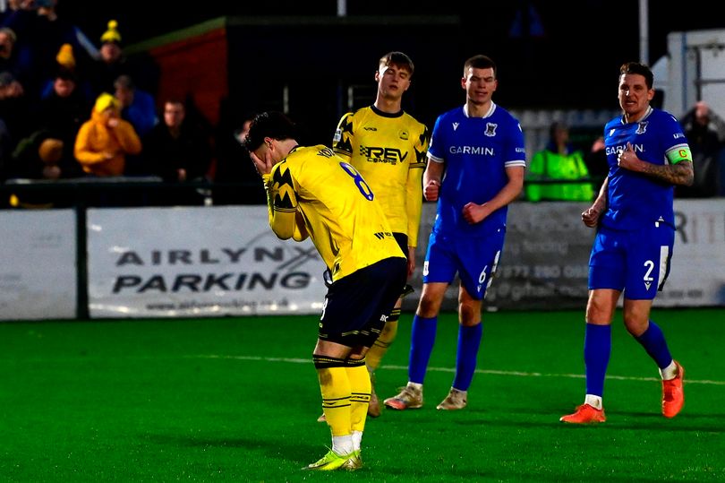 AFC Totton 1 Torquay United 0 - Gulls miss penalty and suffer away defeat