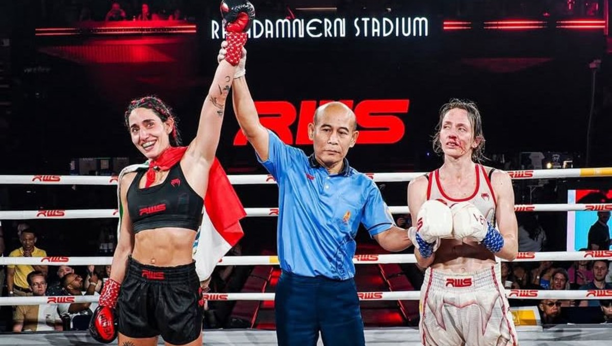 Laura Burgos hace valer su título mundial de muaythai y logra victoria ...