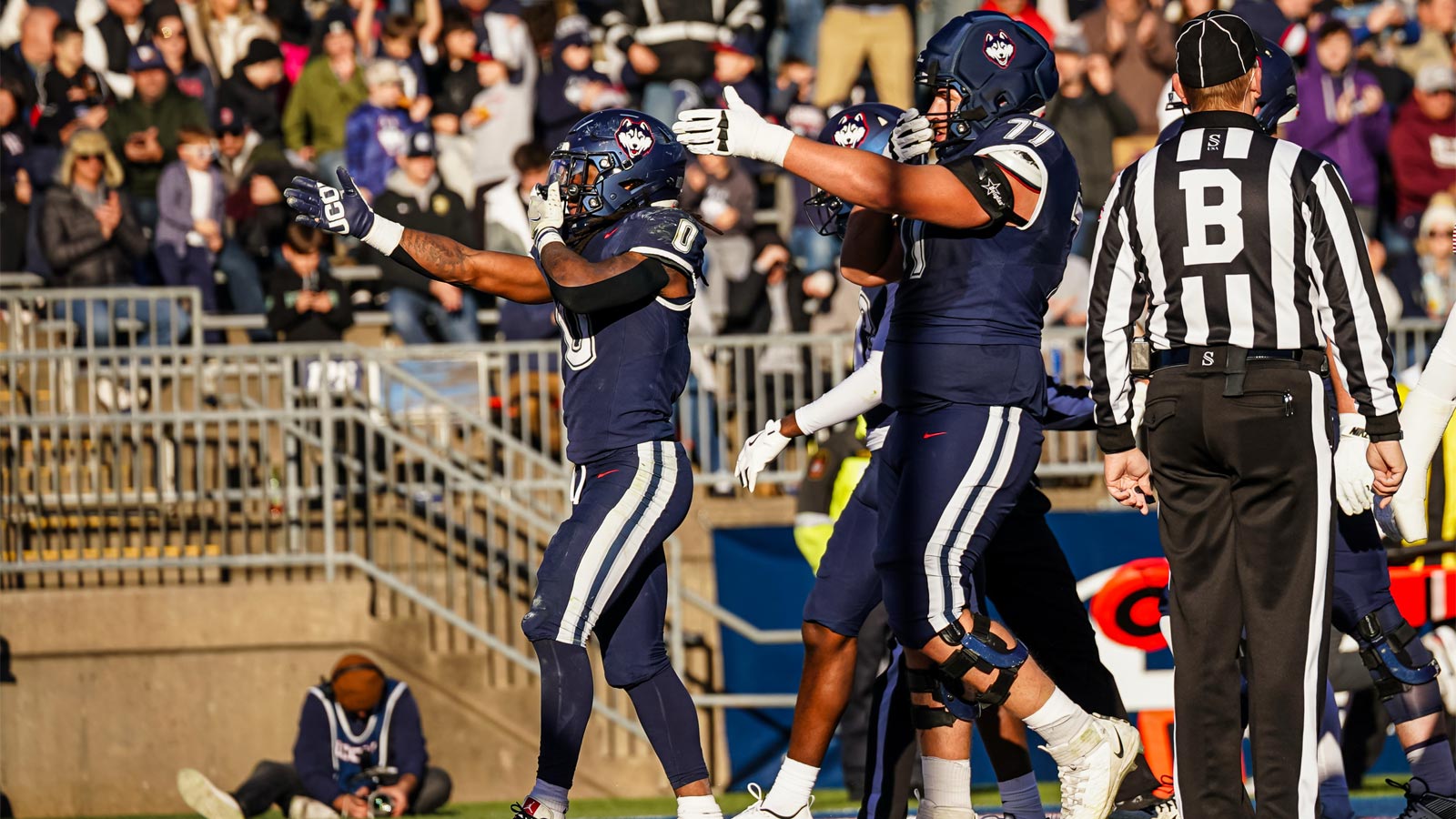 UConn football to name UFL legend as general manager