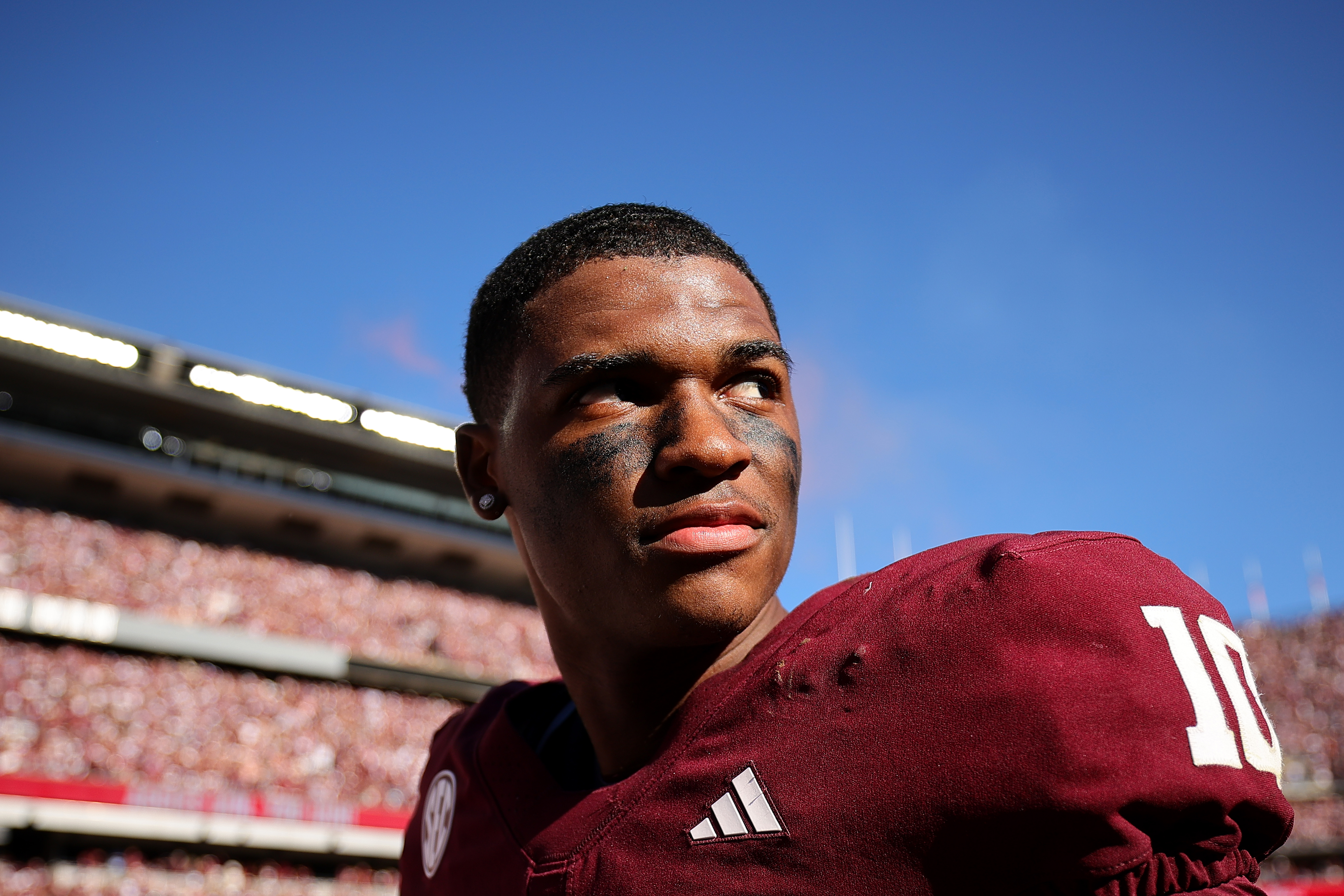 Betr promo code Newsweek: Claim $210 bonus for college football, NFL ...