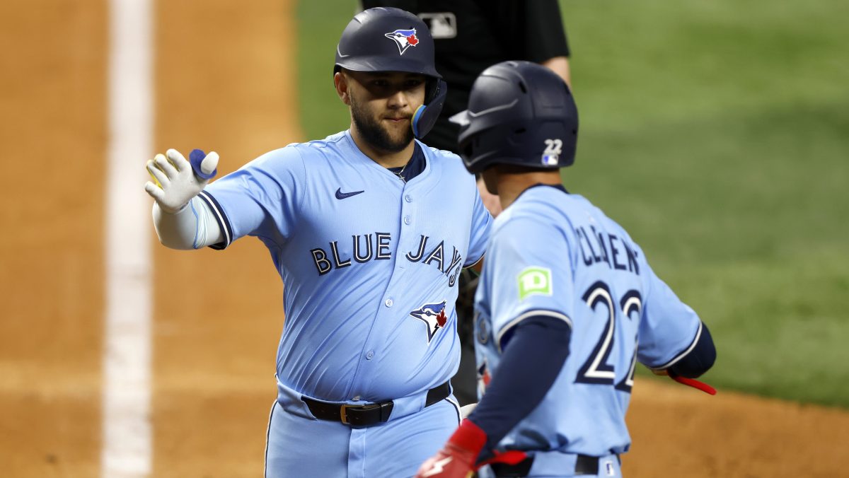 Blue Jays insider provides major update on pursuit of Bichette & Tucker