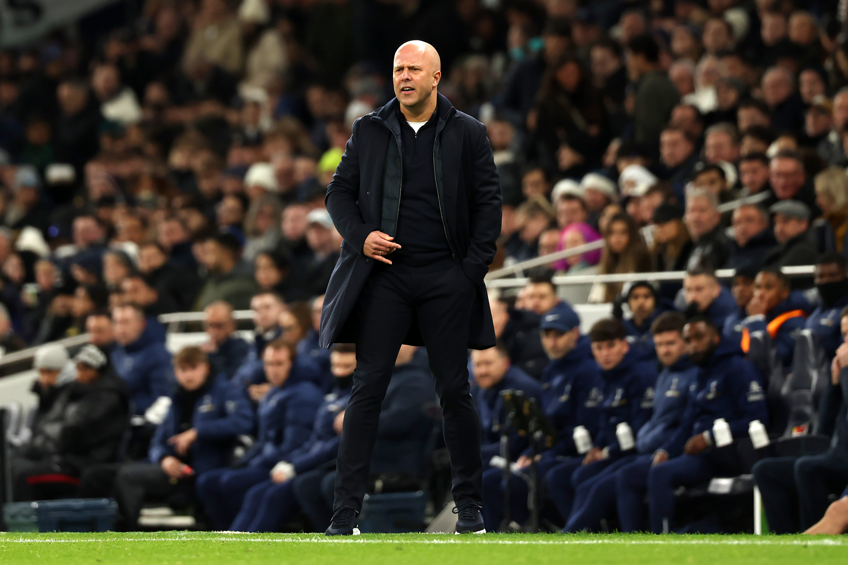 'Sad sight': Arsenal and Chelsea handed title race boost as Liverpool ...