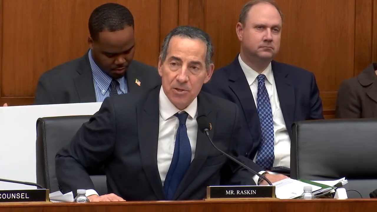 'President Trump pardoned dozens of criminals': Jamie Raskin puts an ...