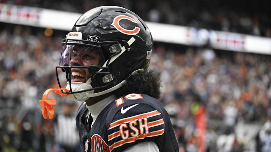 Is Rome Odunze playing today? Full injury update for Bears WR in Week 16
